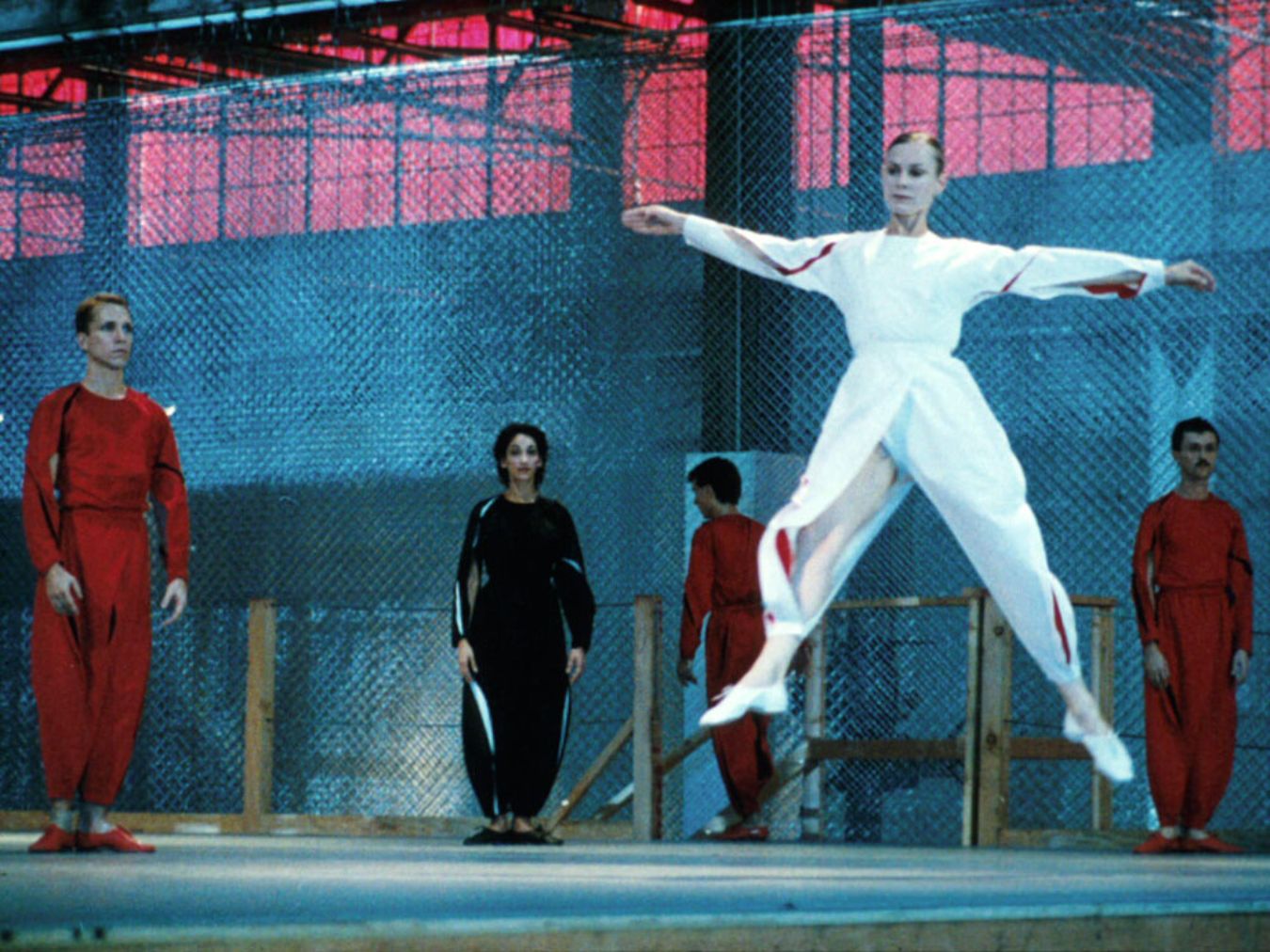 John Adams – Lucinda Childs – Frank O. Gehry: „Available Light“