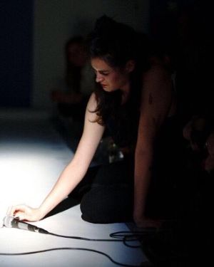 Laura Burns: Under the Tongue